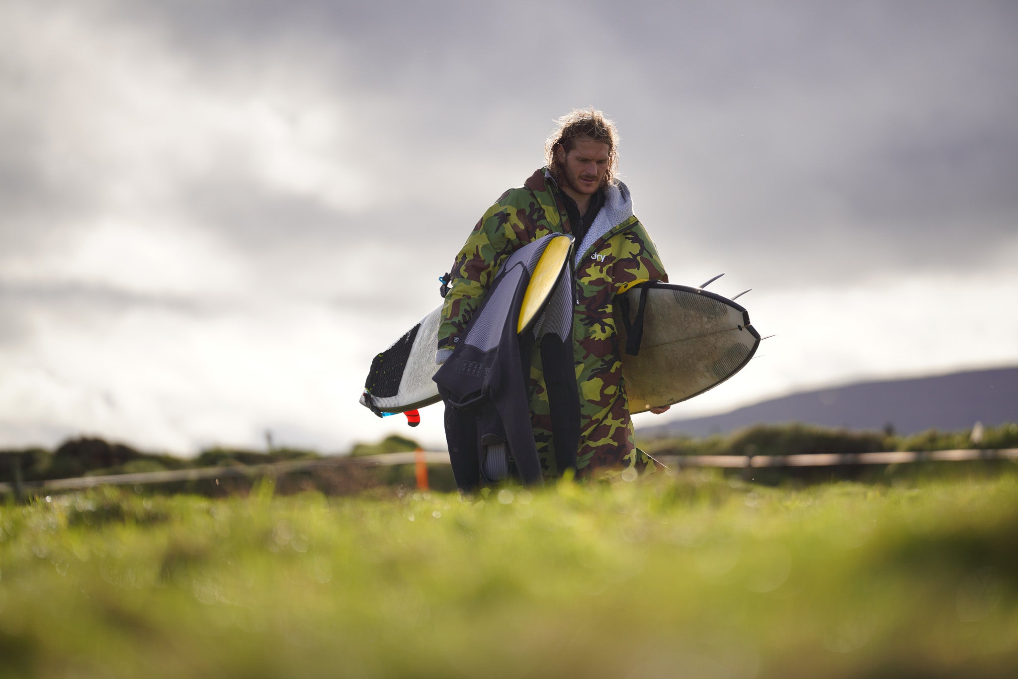 Chasing Emerald Waves - Taz Knight – Dryrobe® USA