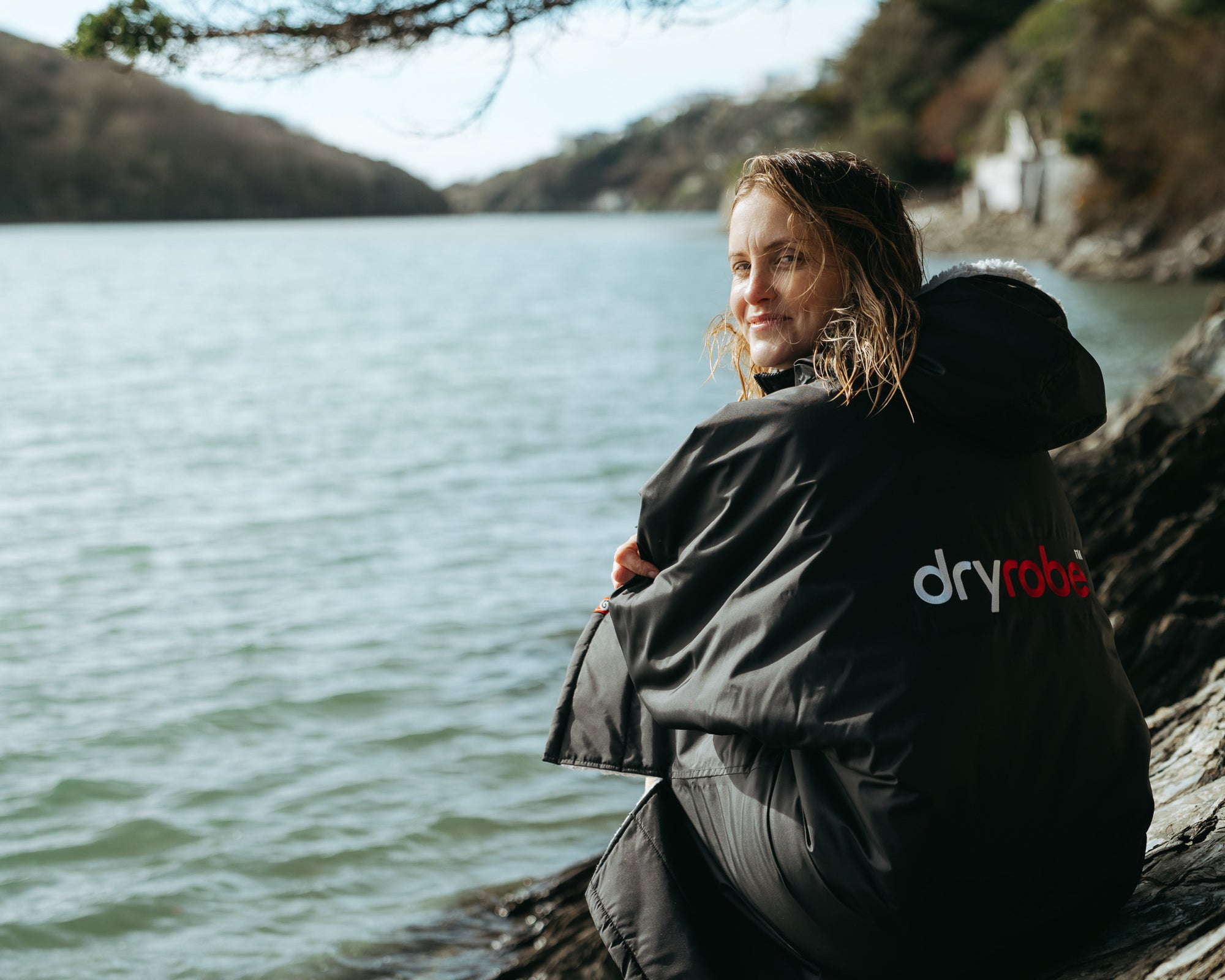 Waddle in: cold water swimming in pregnancy – Dryrobe® USA