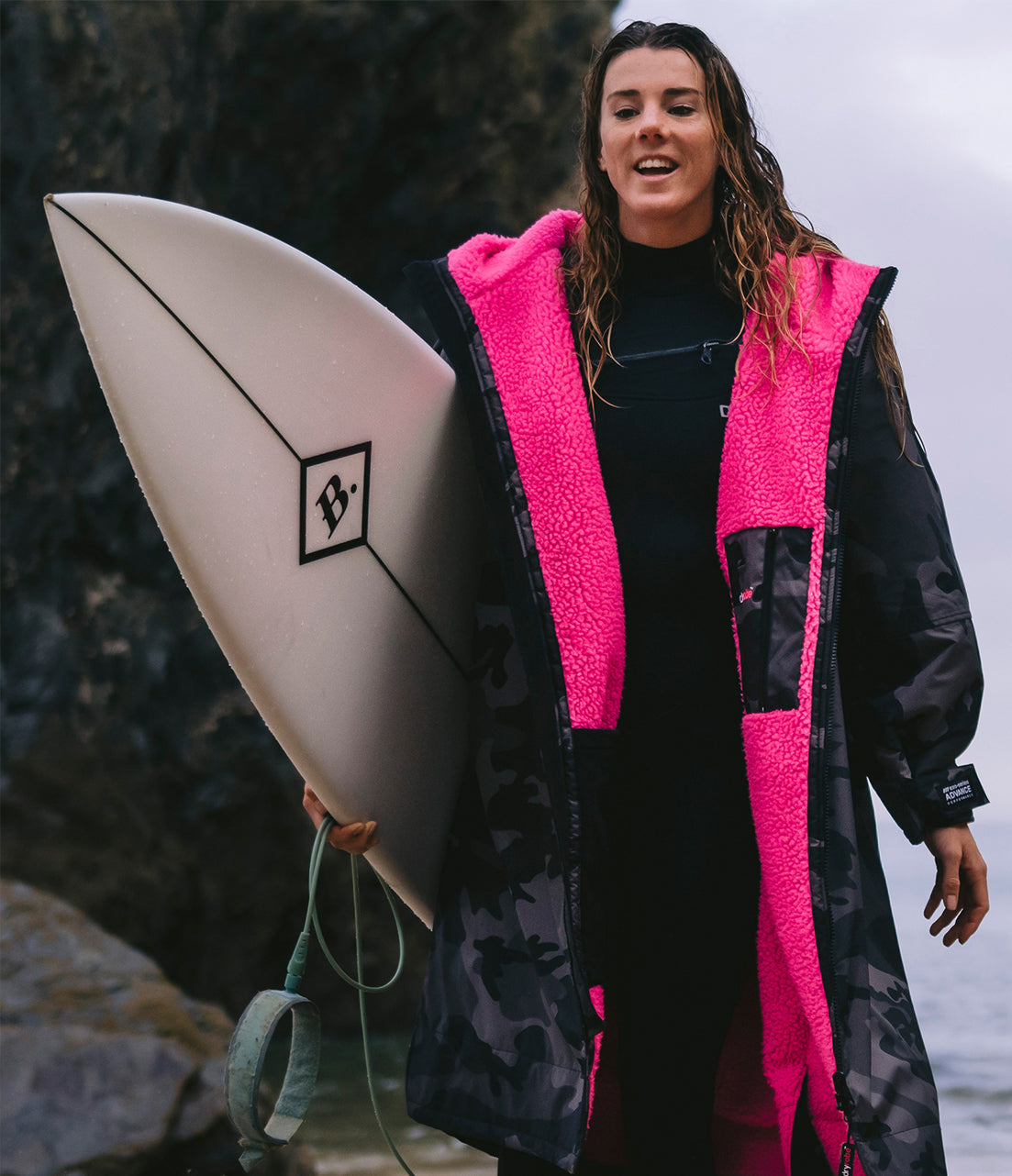 dryrobe USA - the World's most versatile change poncho