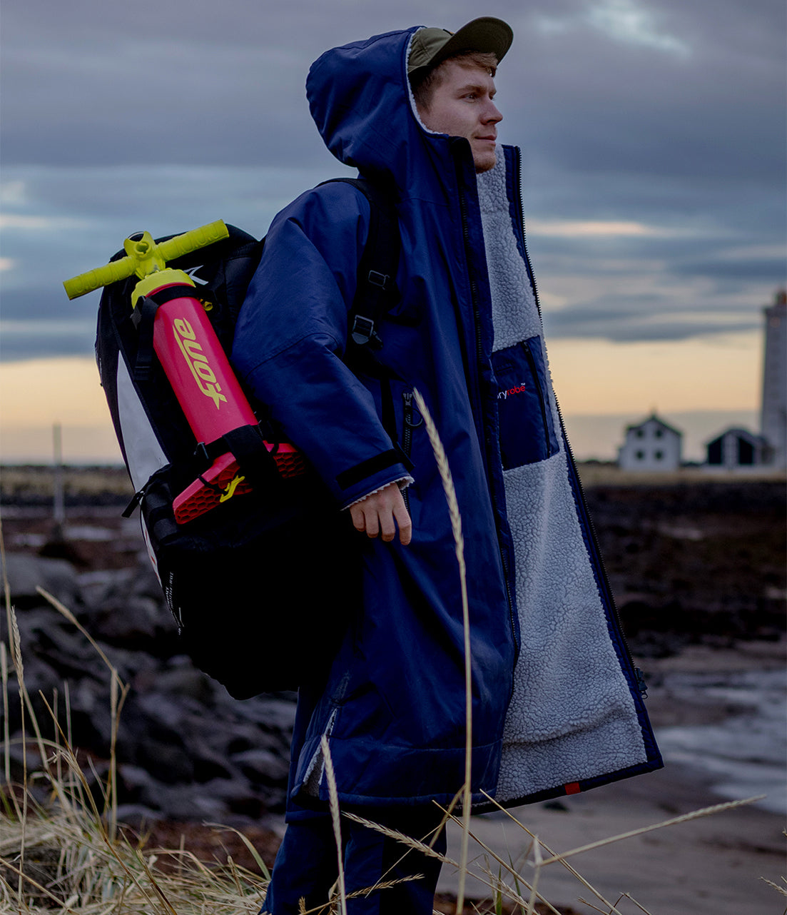 dryrobe USA - the World's most versatile change poncho