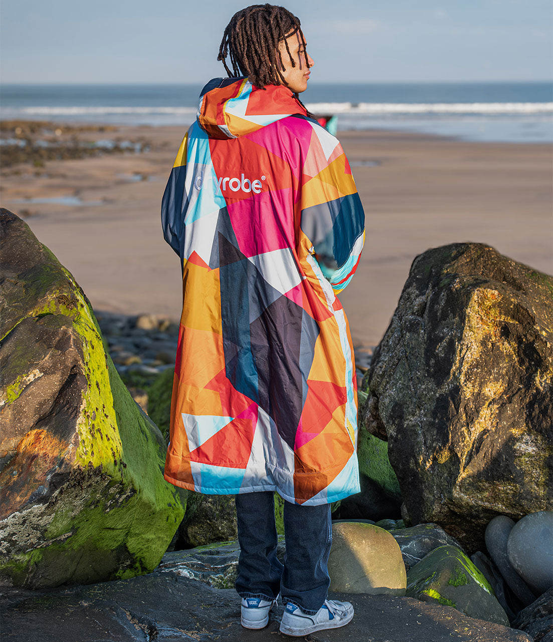 Adults Long Sleeve dryrobe® Advance Change Ponchos – dryrobe USA