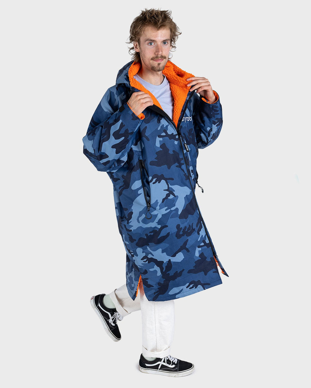 dryrobe® Advance Long Sleeve Changing Robe - Blue Camo | Orange ...
